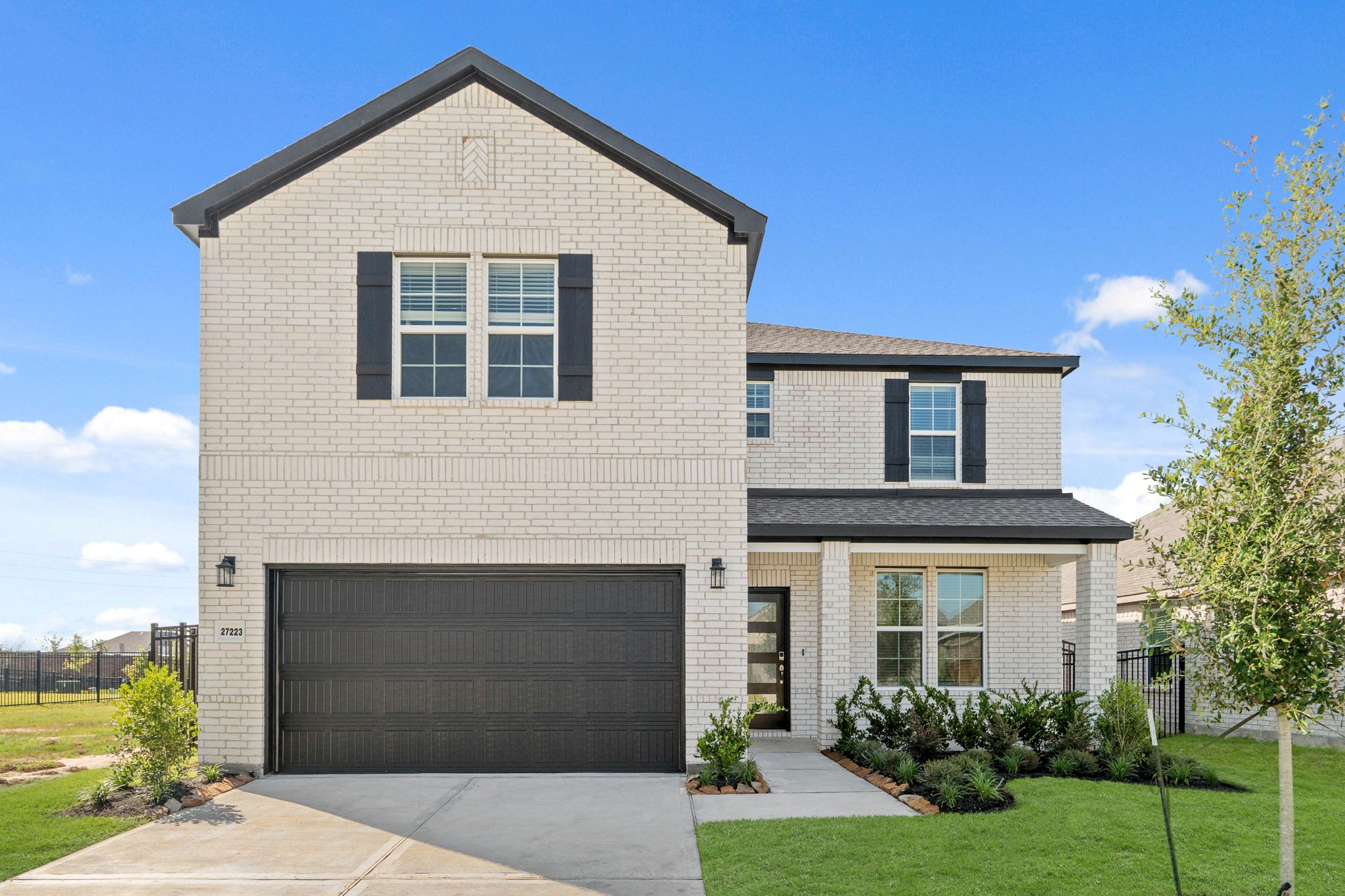 0058 27223 Blue Pool Drive | Sunterra | Century Communities